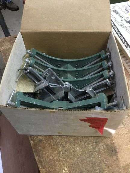 Craftsman Corner Clamps and Guide - Sherwood Auctions