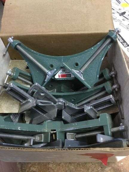 Craftsman Corner Clamps and Guide - Sherwood Auctions