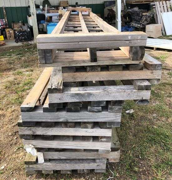 2 x 4 Pallets for Pole Barn Steel - Sherwood Auctions