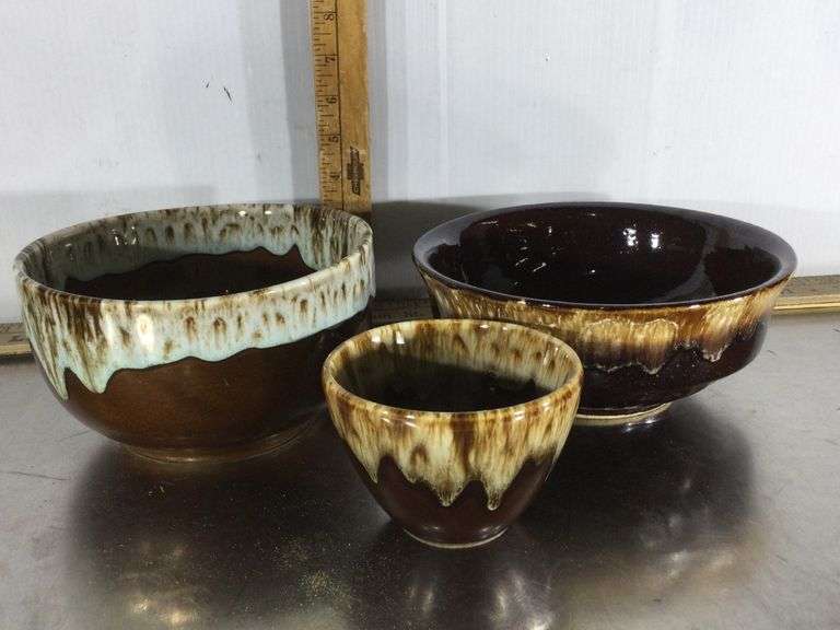 Brown Drip Mixing Bowls - Sherwood Auctions