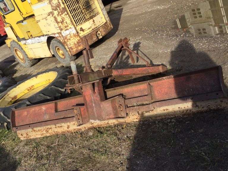 3 Point Back Blade (blade is 8 feet long) - Sherwood Auctions