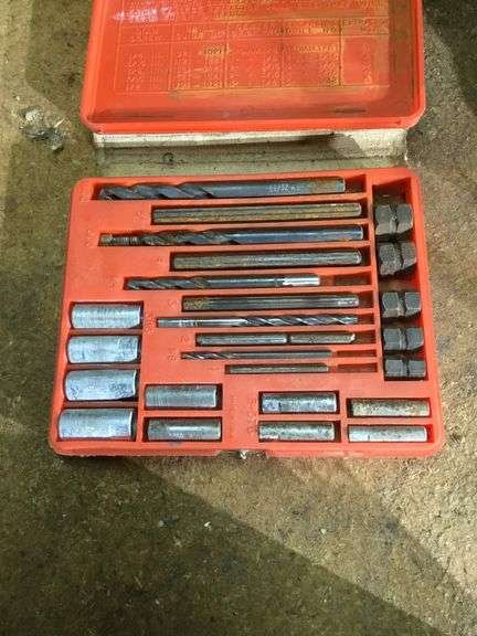 Blue Point Screw Extractor Set - Sherwood Auctions