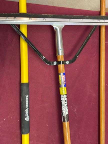 Quickie 24” Dual Blade Squeegee w/ Fiberglass Handle, Quickie Steel ...