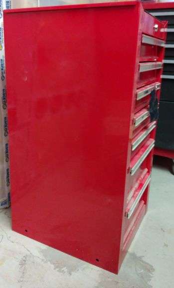 U.S. General Toolbox w/ Key (33" Height, 17.5" Length, 18" Depth ...