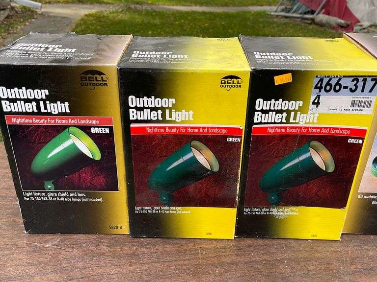 Four New Outdoor Bullet Lights, Spot Light & Floodlight - Sherwood Auctions