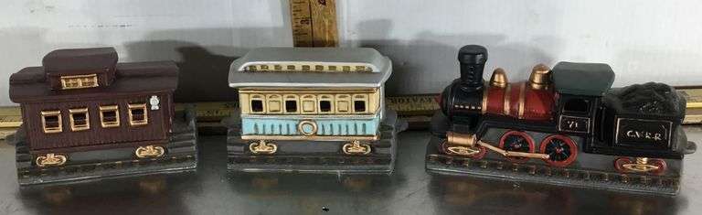 Lefton Colonial Village Train & Cart’s - Sherwood Auctions