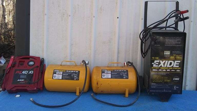 Exide 12 Volt Battery Charger, JNC 4000 12 Volt Battery Starter, 2 ...