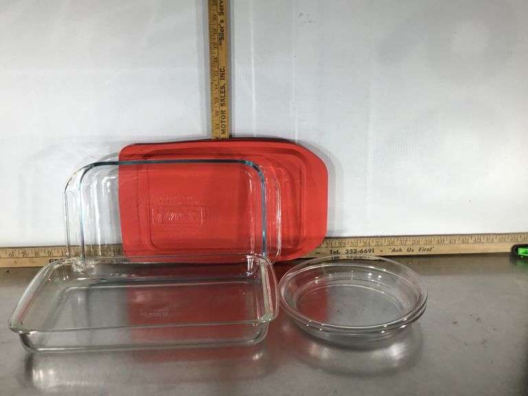Pyrex Glassware - Sherwood Auctions