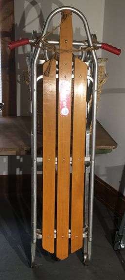 5’ Duralite Racer with Steering - Sherwood Auctions