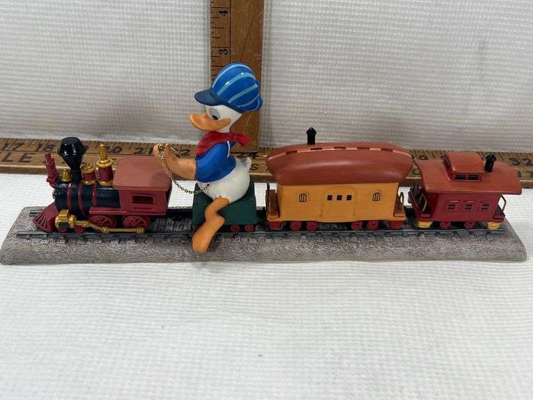 Disney Donald Duck Train - Sherwood Auctions