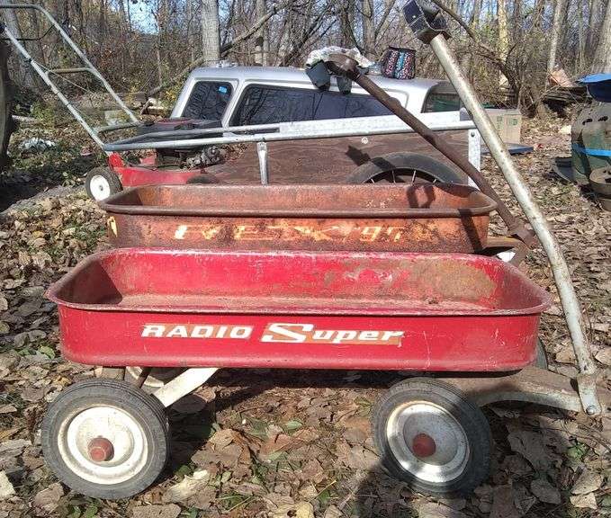 Radio Flyer Red Wagon, Rex 90 Red Wagon + Small Wooden Garden Cart ...