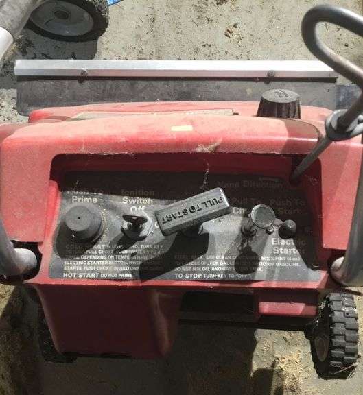 Toro S-200 Snow Blower Condition Unknown - Sherwood Auctions