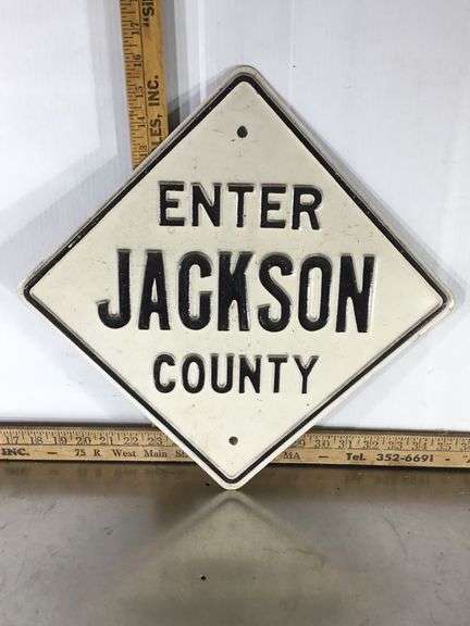 Enter Jackson County Road Sign - Sherwood Auctions