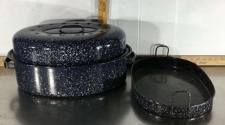 Cooking Pans - Sherwood Auctions