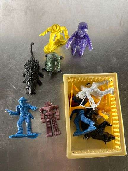 Folding Opera Glass, The Frontiersman Glasses Holder, Disney Wallet ...