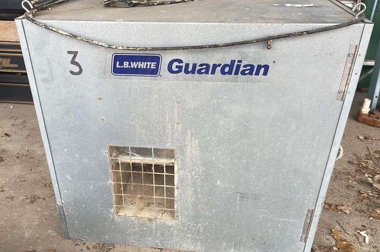 LB White Guardian Heater - Sherwood Auctions