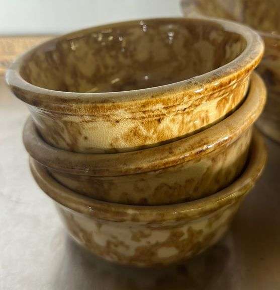 Vintage Set Of Bennington Pottery Rockingham Bowls - Sherwood Auctions