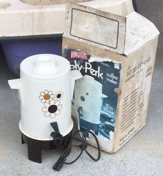 Regal Poly-Perk Coffee Maker - Sherwood Auctions