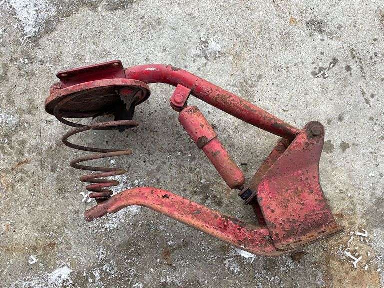 International Tractor Seat Frame - Sherwood Auctions
