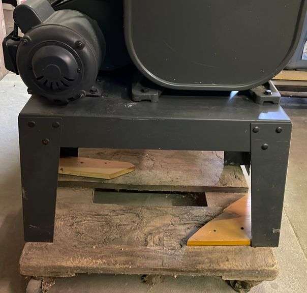 Sears Craftsman 14” Band Saw on wheeled platform - Sherwood Auctions