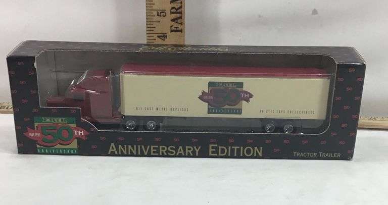 Ertl Collectibles 50th Anniversary Edition Tractor Trailer Sherwood
