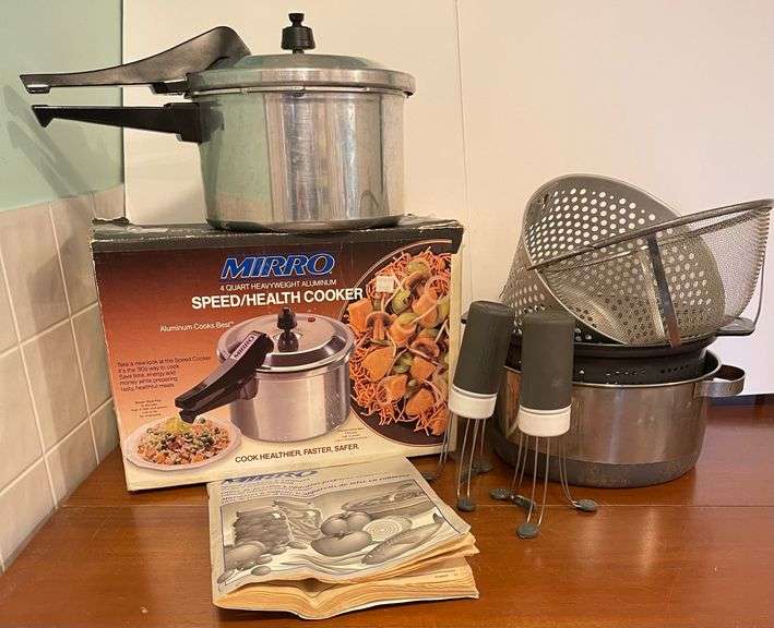 Mirro Pressure Cooker, Soup Mixers, Pan & Strainers - Sherwood Auctions