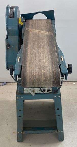 Reliant Model DD79 6” Belt Sander - Sherwood Auctions