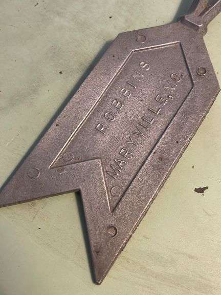 Robbins Cast Iron Lightning Rod Arrow - Sherwood Auctions