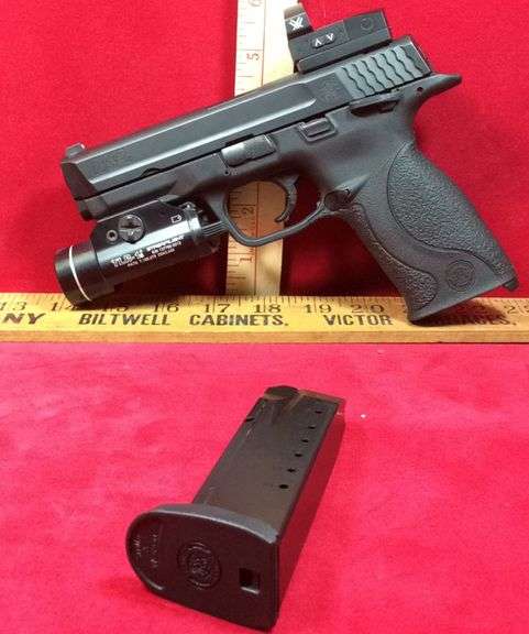 Smith & Wesson M & P Shield .40 Caliber Pistol - Sherwood Auctions