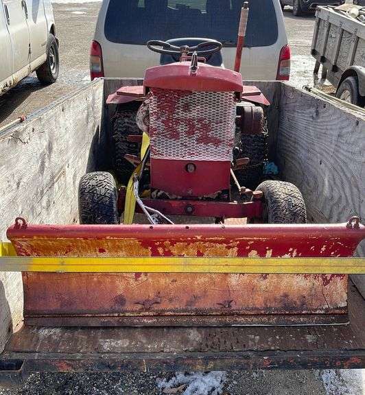 1960’s Simplicity 725 Plow Tractor w/ Front Blade - Sherwood Auctions