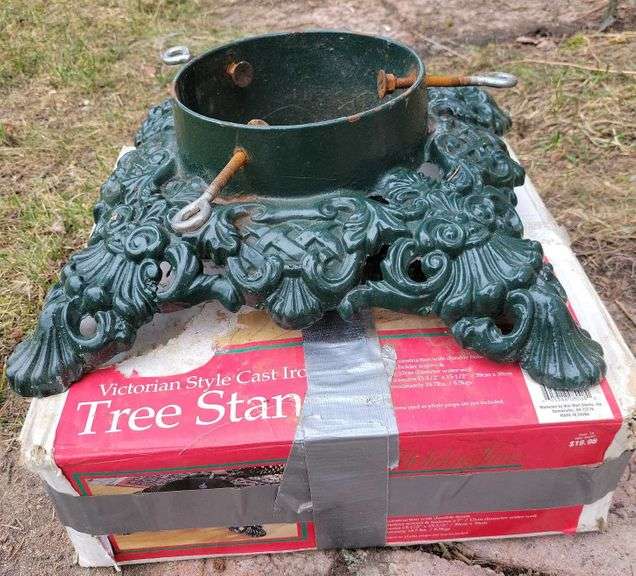 Victorian Style Cast Iron Tree Stand - Sherwood Auctions