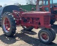 Farmall H, 12 Volt Conversion w/ Loader - Sherwood Auctions
