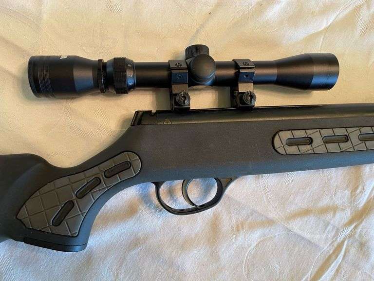 Bataan Striker Pellet Rifle, single shot + Optima Scope 9x32 - Sherwood ...