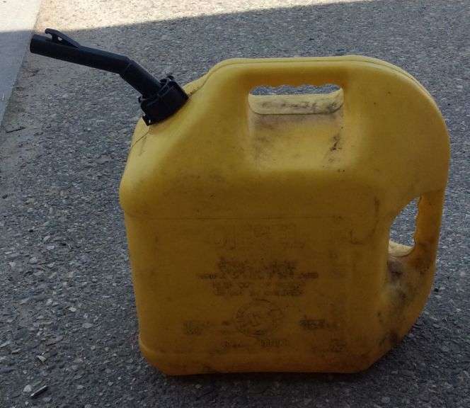 5 Gallon Diesel Gas Can - Sherwood Auctions