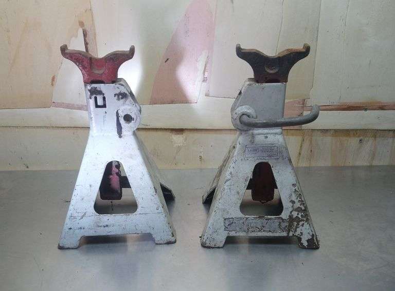 Larin Jack Stands - Sherwood Auctions