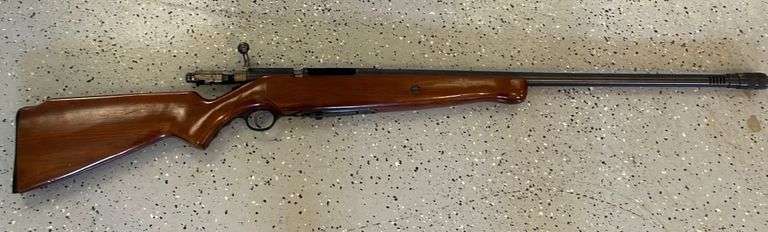O.F. Mossberg Model 190 16 gauge, Bolt Action Rifle - Sherwood Auctions