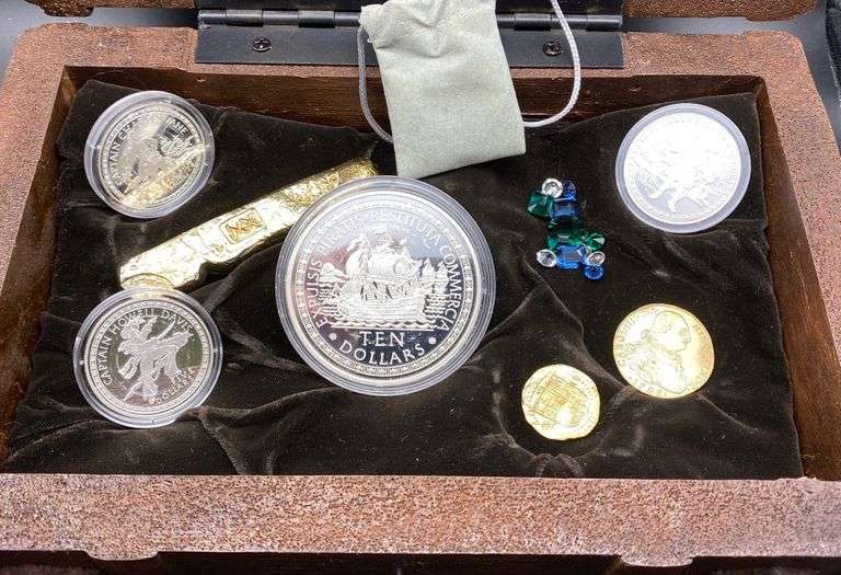 Pirates of the Bahamas Replica Treasure Chest w/ Contents - Sherwood ...
