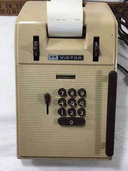 Victor Adding Machine - Sherwood Auctions