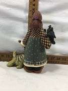 Williray Studio Figure - Sherwood Auctions