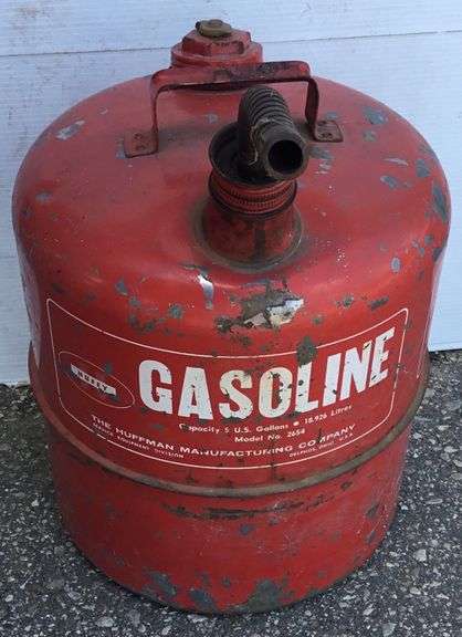 5 Gallon Metal Gas Can - Sherwood Auctions