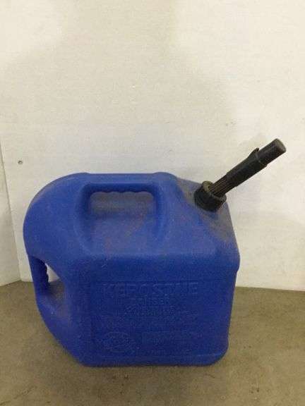 5 Gallon Kerosene Can - Sherwood Auctions