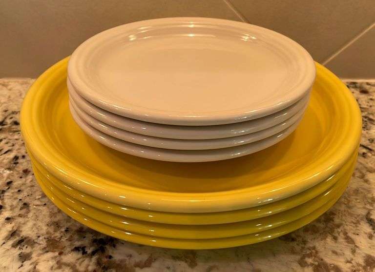 Fiesta Plates in Sunflower & White - Sherwood Auctions