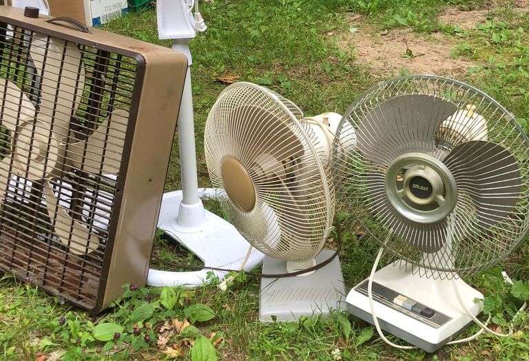 Two Box Fans, 4 Circular Fans, + Tower Fan - Sherwood Auctions
