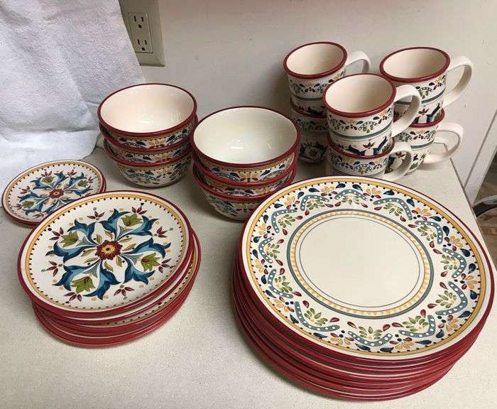 Set Of 6, Bobby Flay Dinnerware - Sherwood Auctions