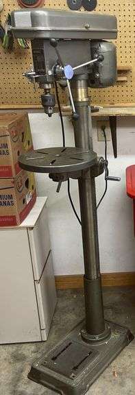 Mark 1 Stand Up Adjustable Drill Press - Sherwood Auctions