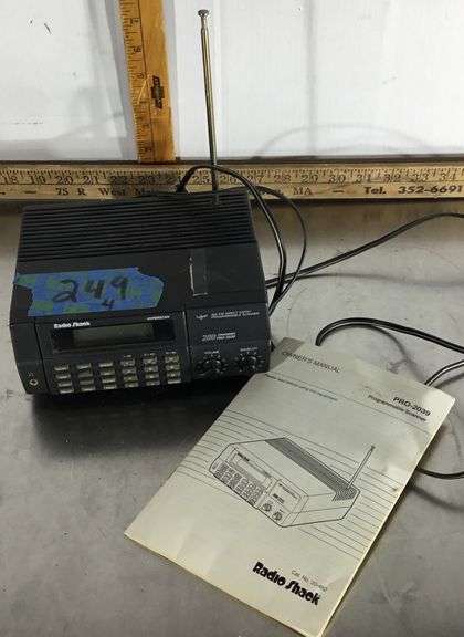 Radio Shack Programmable scanner - Sherwood Auctions
