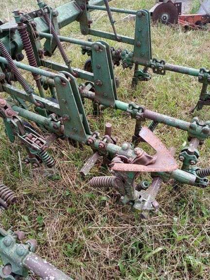 3 Point John Deere 2 Row Cultivator - Sherwood Auctions