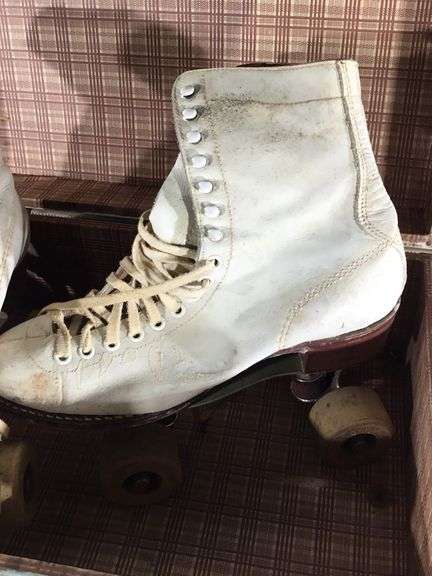 Vintage Rollerblades - Sherwood Auctions
