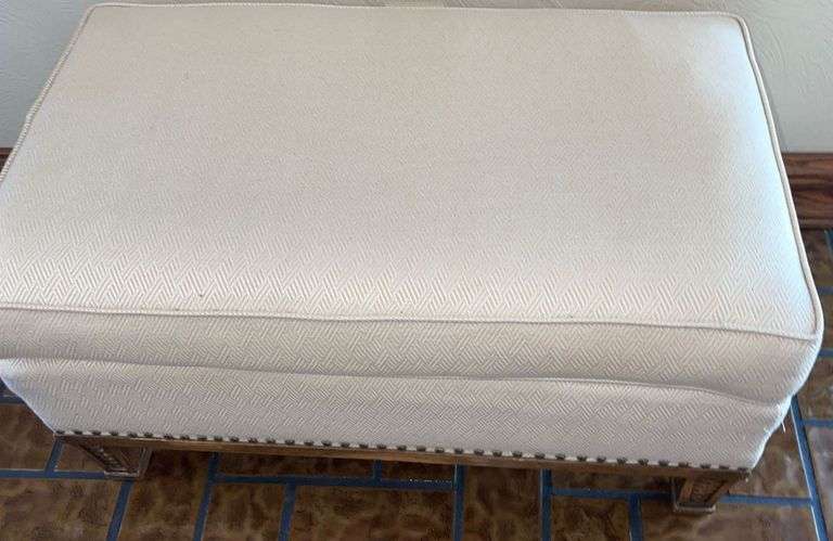 Romweber Viking Oak Cream Footstool - Sherwood Auctions