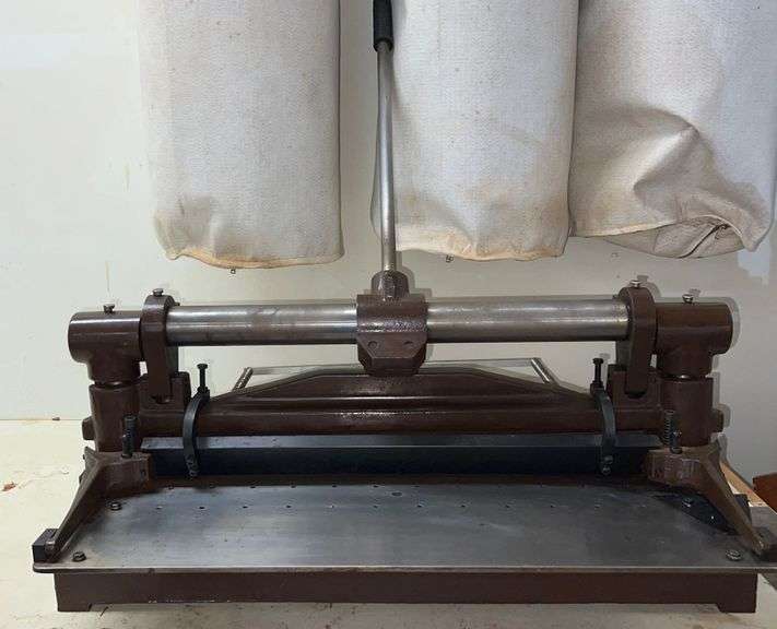 Strippit Di-Acro Metal Shear - Sherwood Auctions